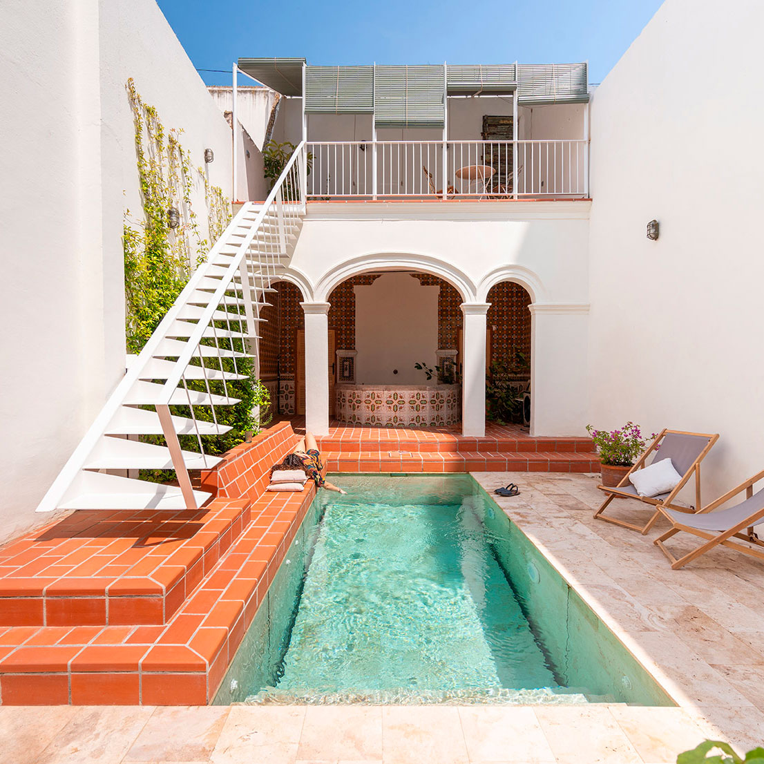 Architects specialized in the restoration and rehabilitation of masias ...
